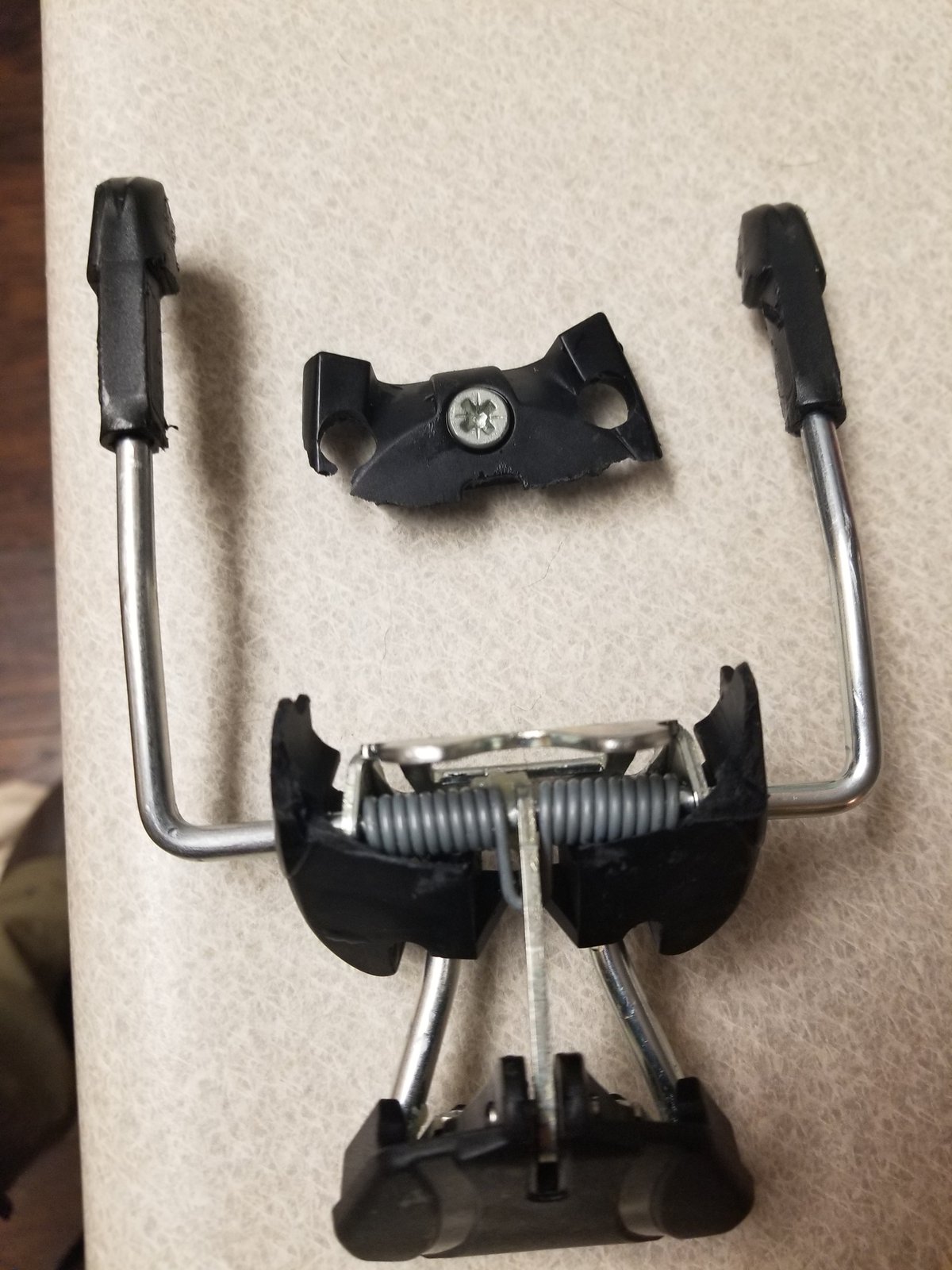 Broken ski brake - newbie here - Gear Talk - Newschoolers.com Broken ski brake - newbie here - Gear Talk - Newschoolers.com